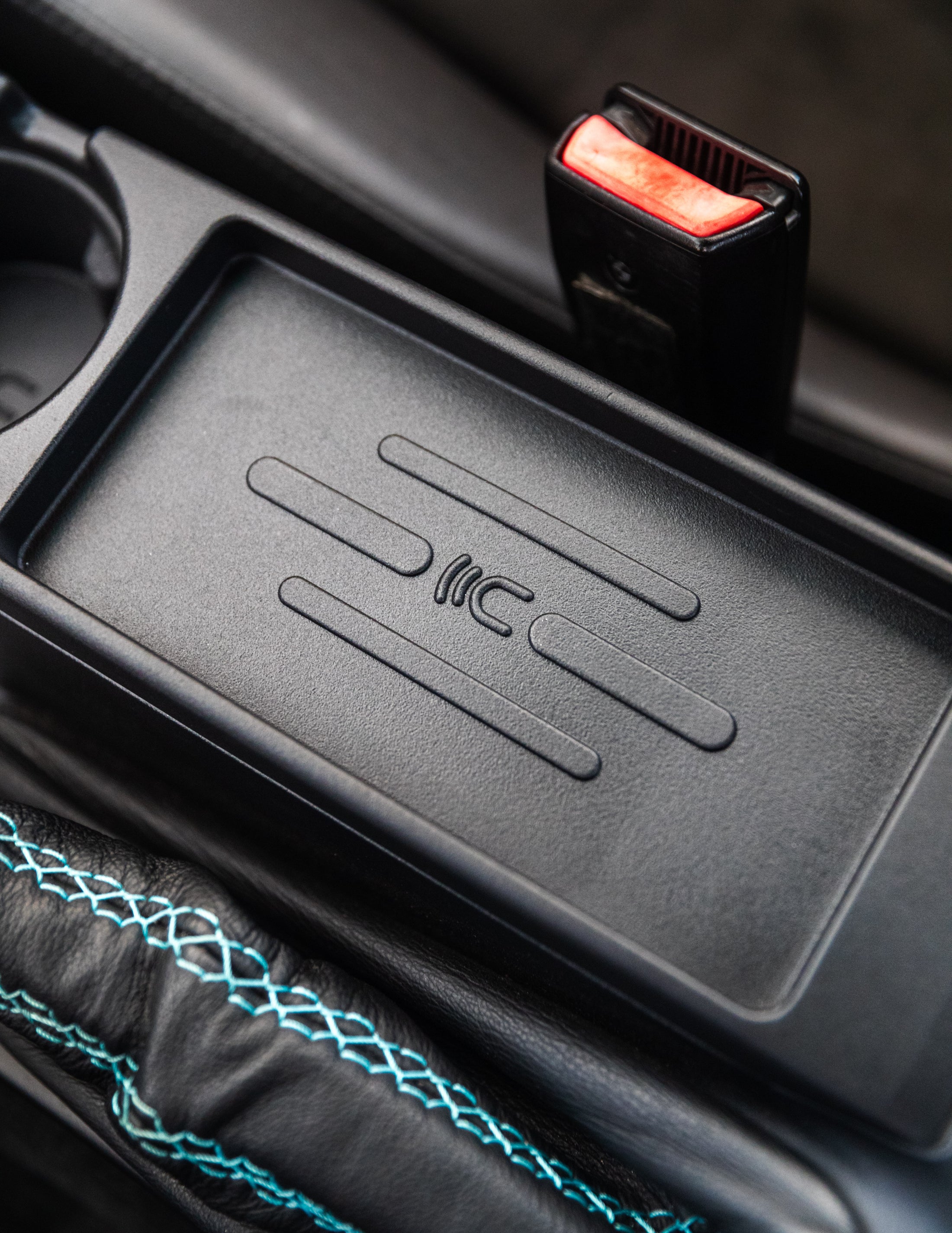 BMW E46 3 SERIES (+M3) Wireless Charger – INDUKTIV